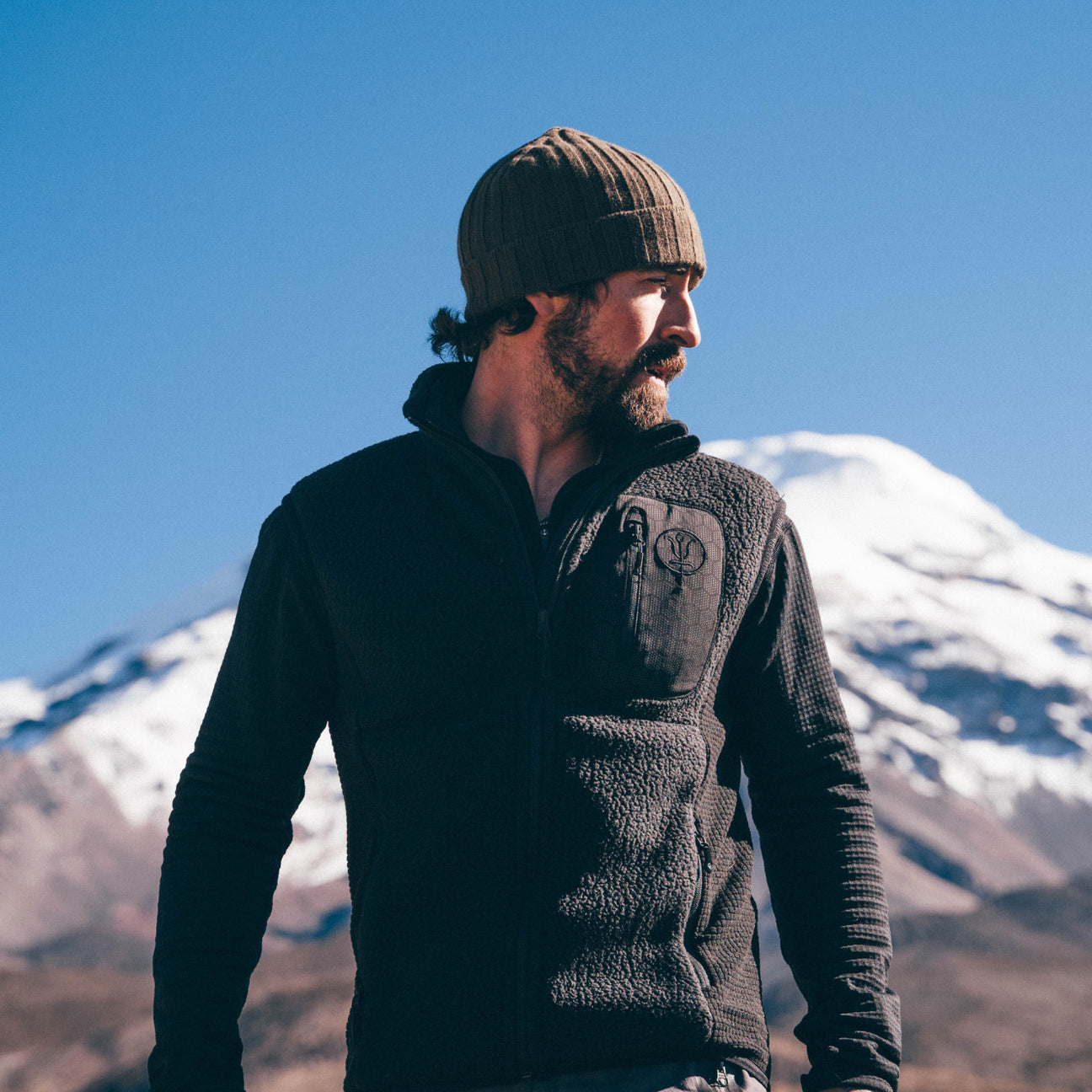 Fleece Vs Wool: What’s The Difference And Which Is Warmer? – ThruDark