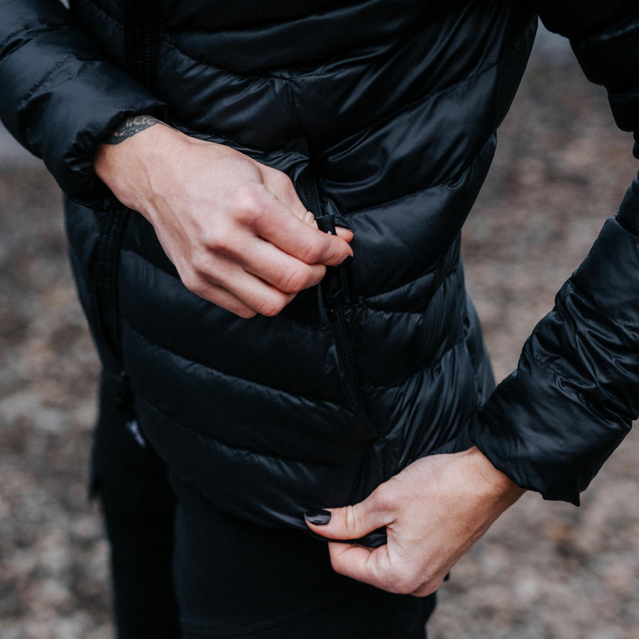 Ithax Funnel Jacket | Women's Black Synthetic Insulation Jacket | ThruDark
