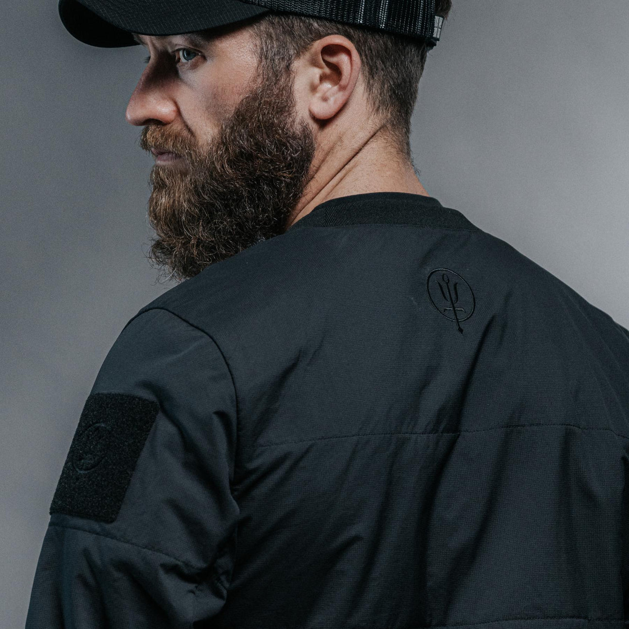 Wraith Crew | Black Lightweight & Insulated Pullover | ThruDark