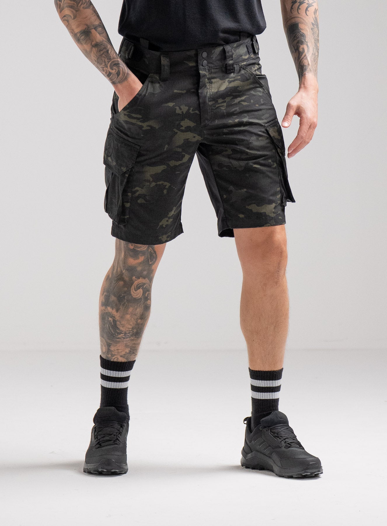 MultiCam® Black Charge Shorts | Utility Shorts For Everyday & Outdoor ...