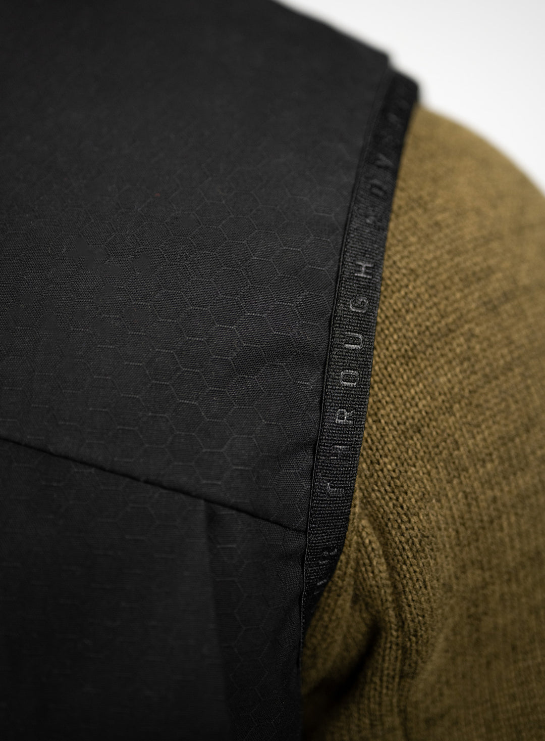 HeriTech Hinterland Gilet | Black Waxed Cotton Gilet | ThruDark