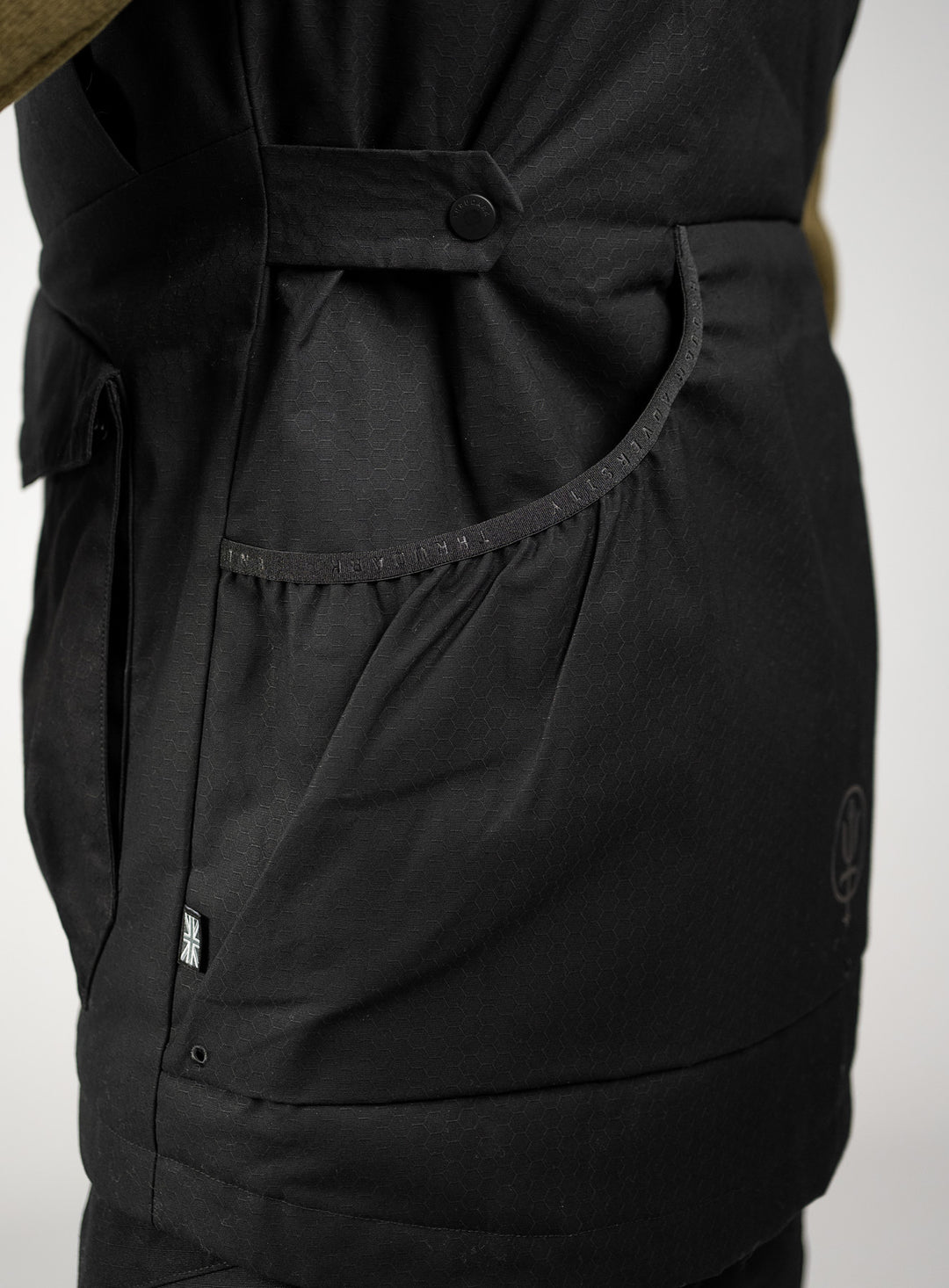 HeriTech Hinterland Gilet | Black Waxed Cotton Gilet | ThruDark