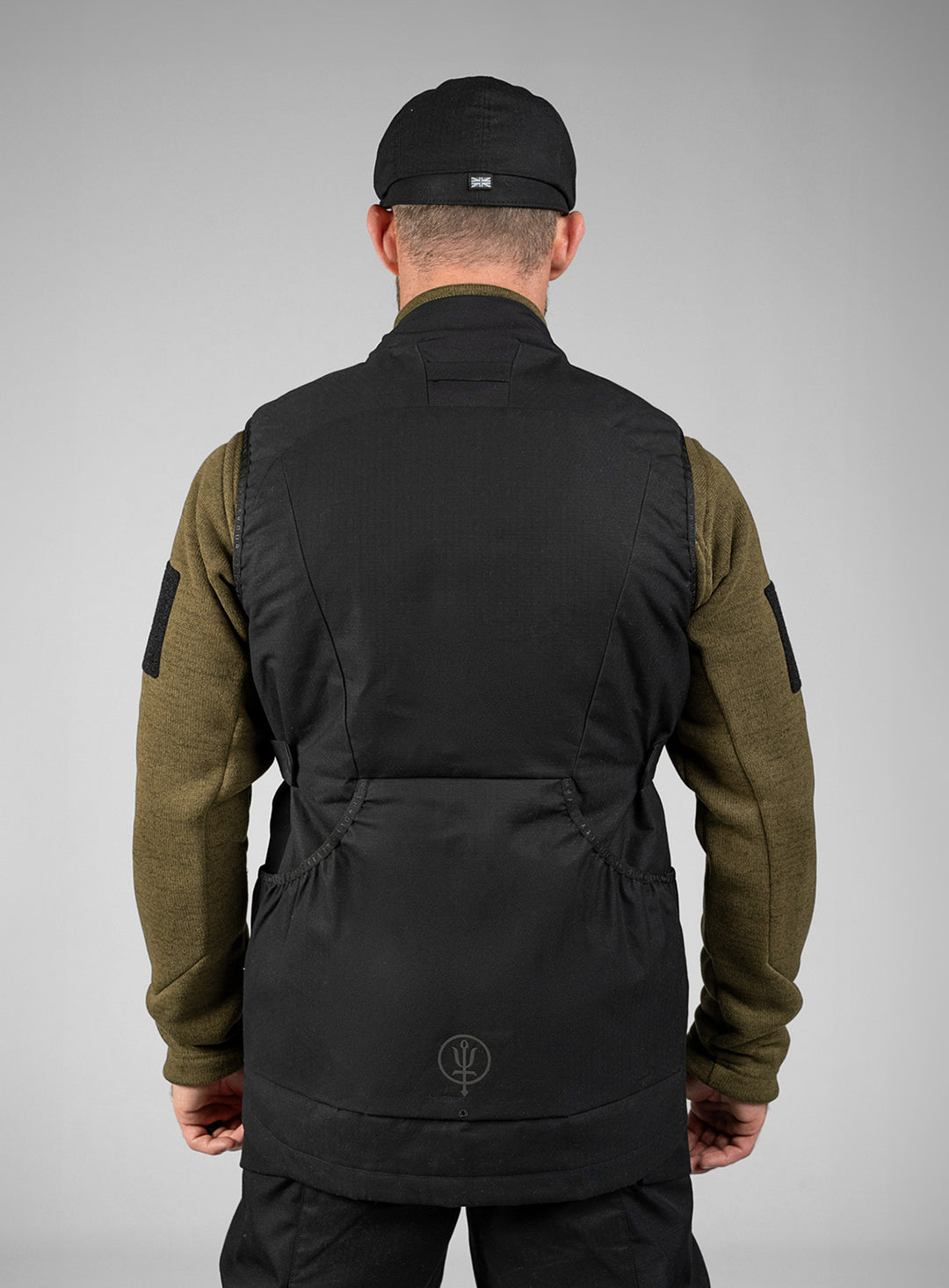 HeriTech Hinterland Gilet | Black Waxed Cotton Gilet | ThruDark