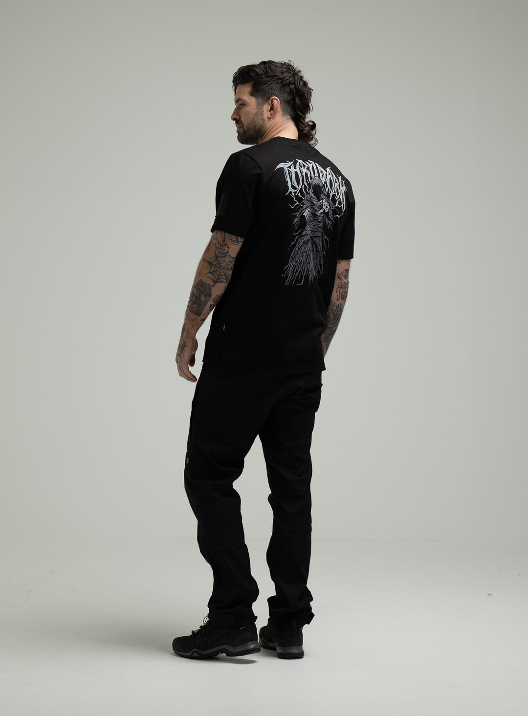 Insignia T-Shirt Wraith | Black Short Sleeve Graphic Tee | ThruDark