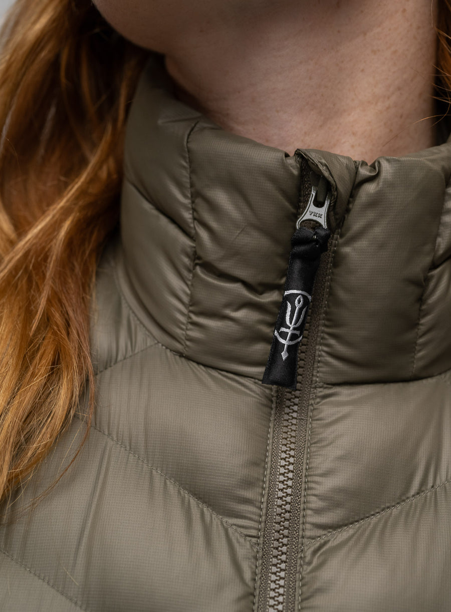Ithax Funnel Jacket | Women's Green Synthetic Insulation Jacket | ThruDark