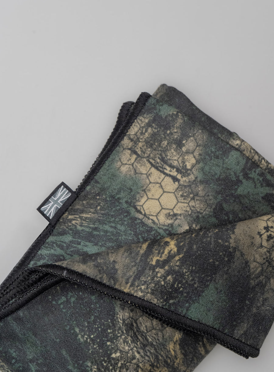ThruDark Unisex MicroFibre Towel Quick-Dry, Ultra Absorbent & Compact