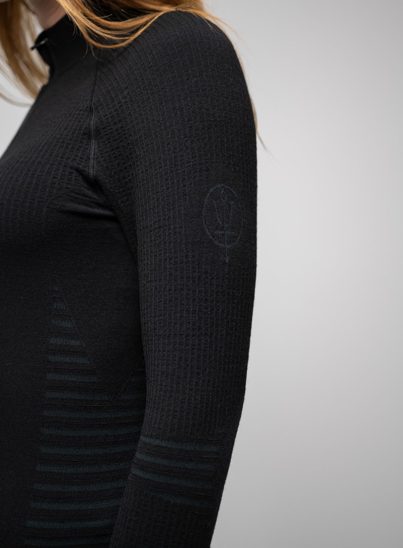 Stealth Seamless Base Layer Top Women's | Thermal Compression Top ...