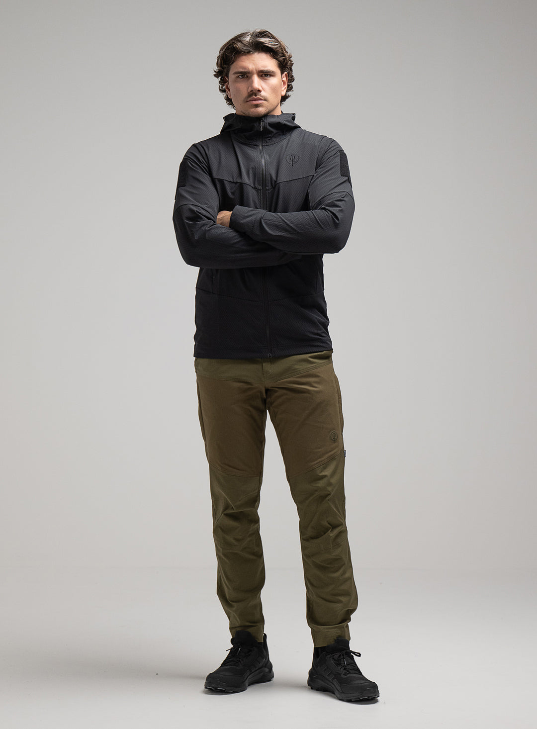 Veles Jacket | Black Soft Shell For Technical Pursuits | ThruDark