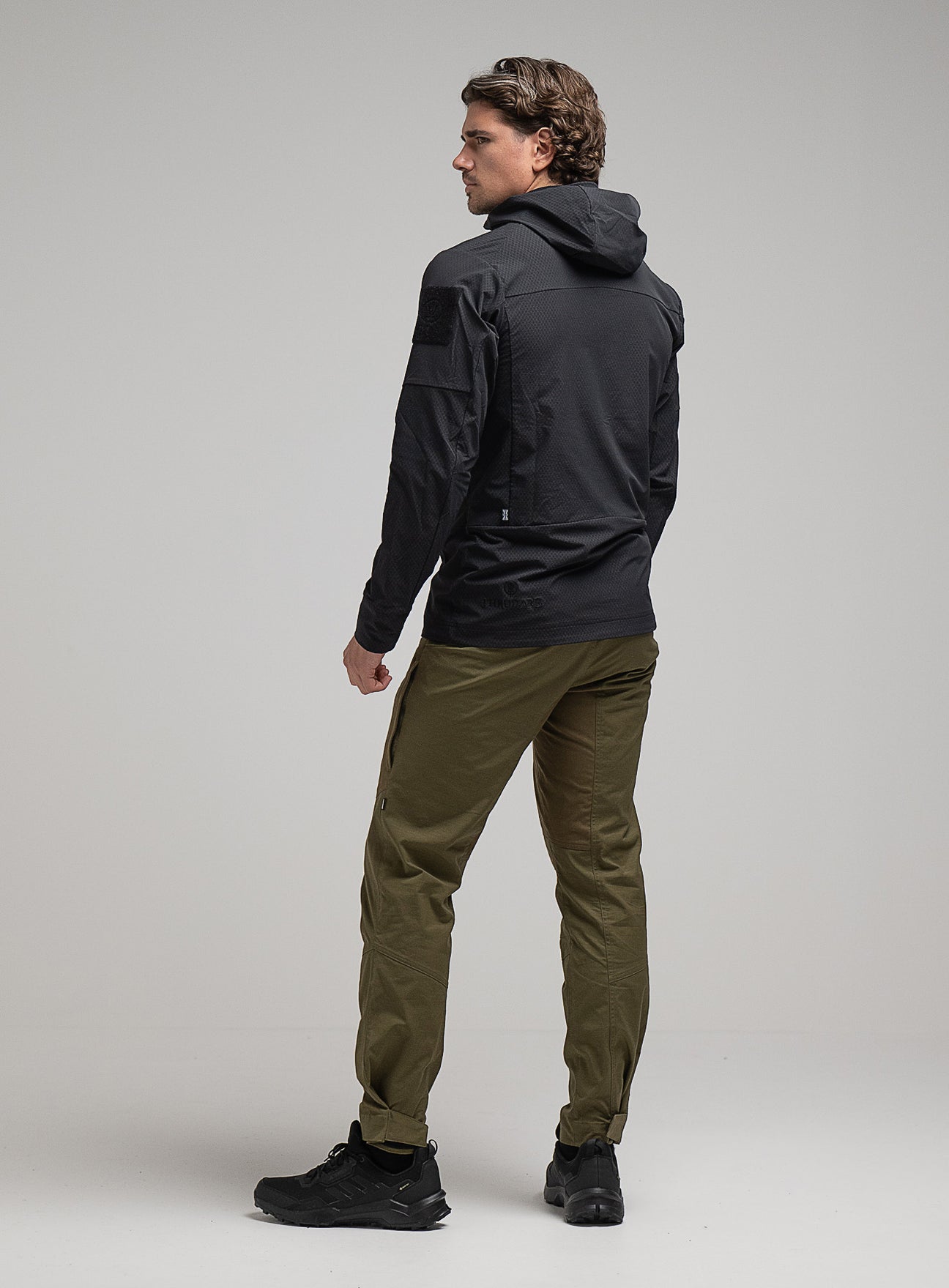 Veles Jacket | Black Soft Shell For Technical Pursuits | ThruDark