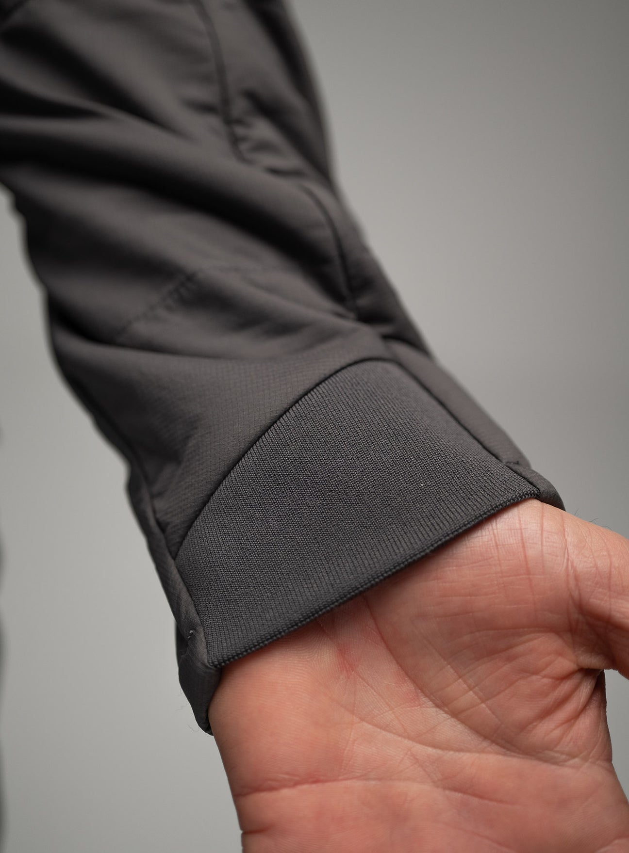 Wraith Crew | Grey Lightweight & Insulated Pullover | ThruDark